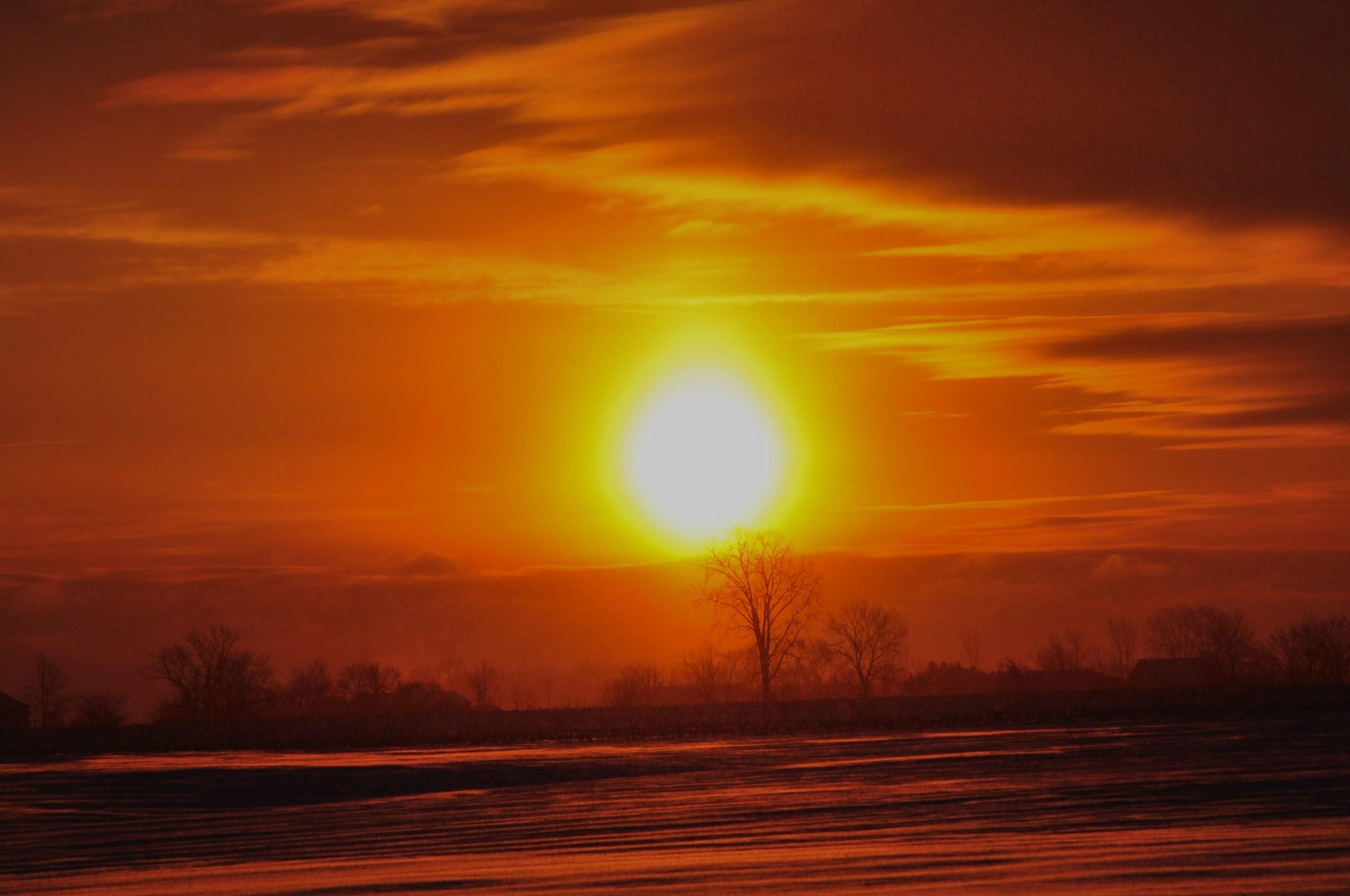 Bright Sun Rising by dakotabluemoon