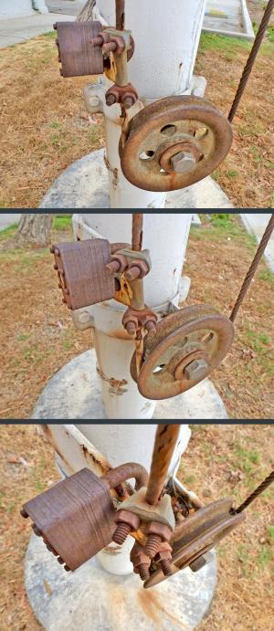 Padlock and pulley #1 by goodoleboy