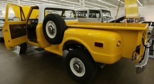 1968 GMC K2500 305 V8 full view by Richardphotos