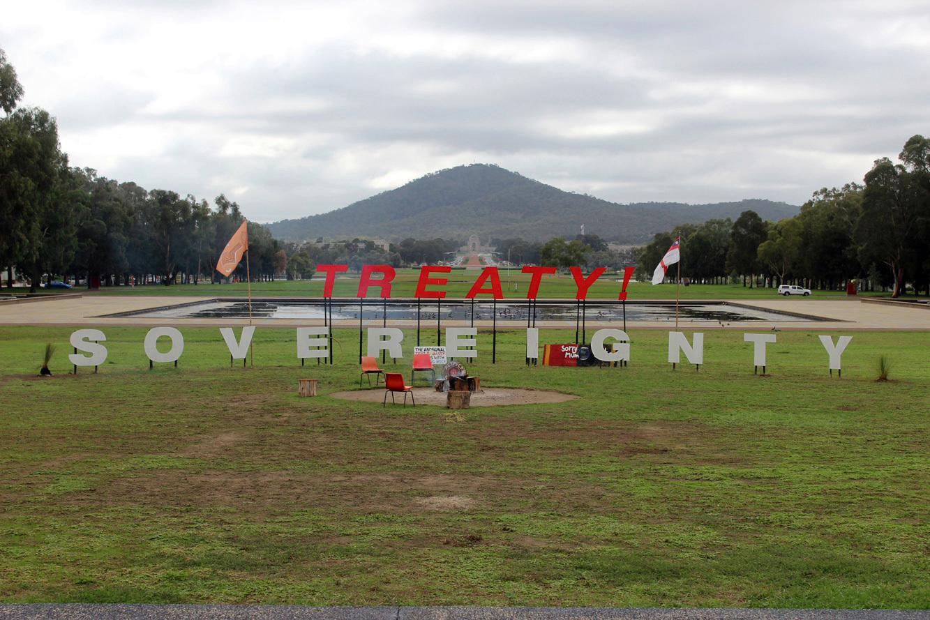 Sovereignty sign at the Aboriginal Tent Embassy by blinkings