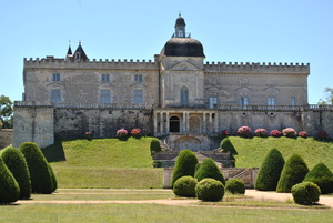 Castle of Vayres - Gironde - France by Kordouane