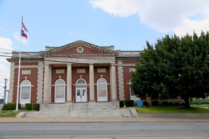 District Court House by Richardphotos