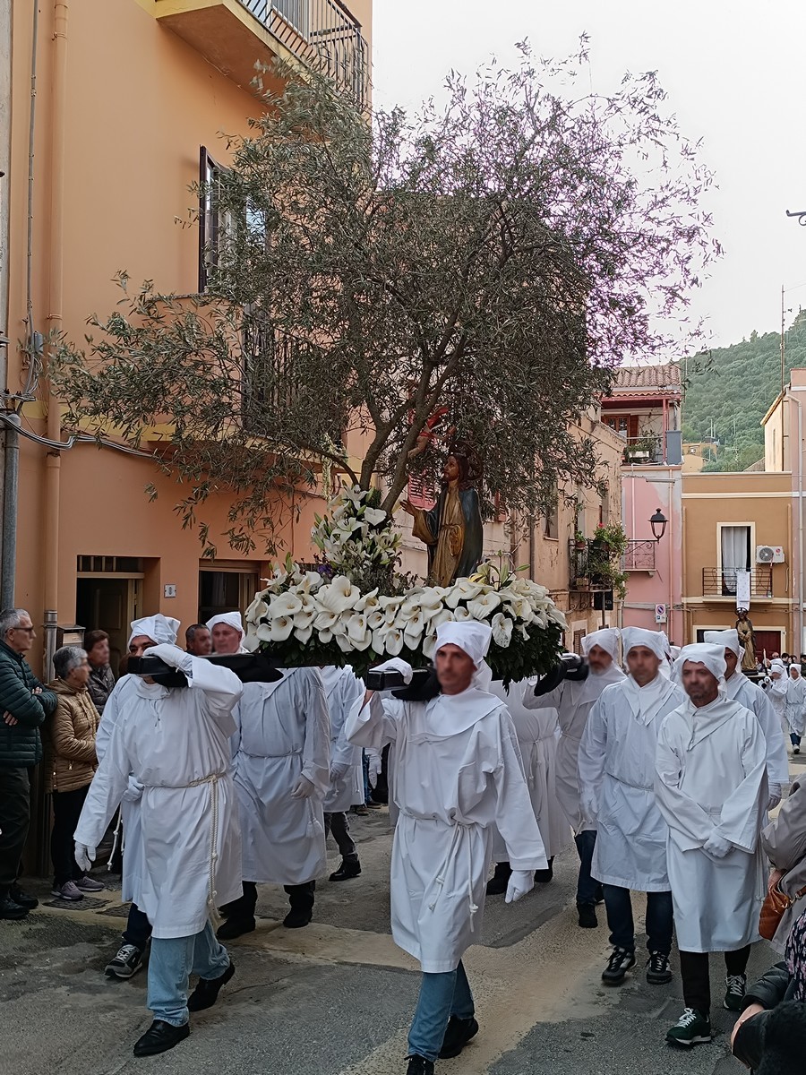 Holy Week Procession by nemesis74s