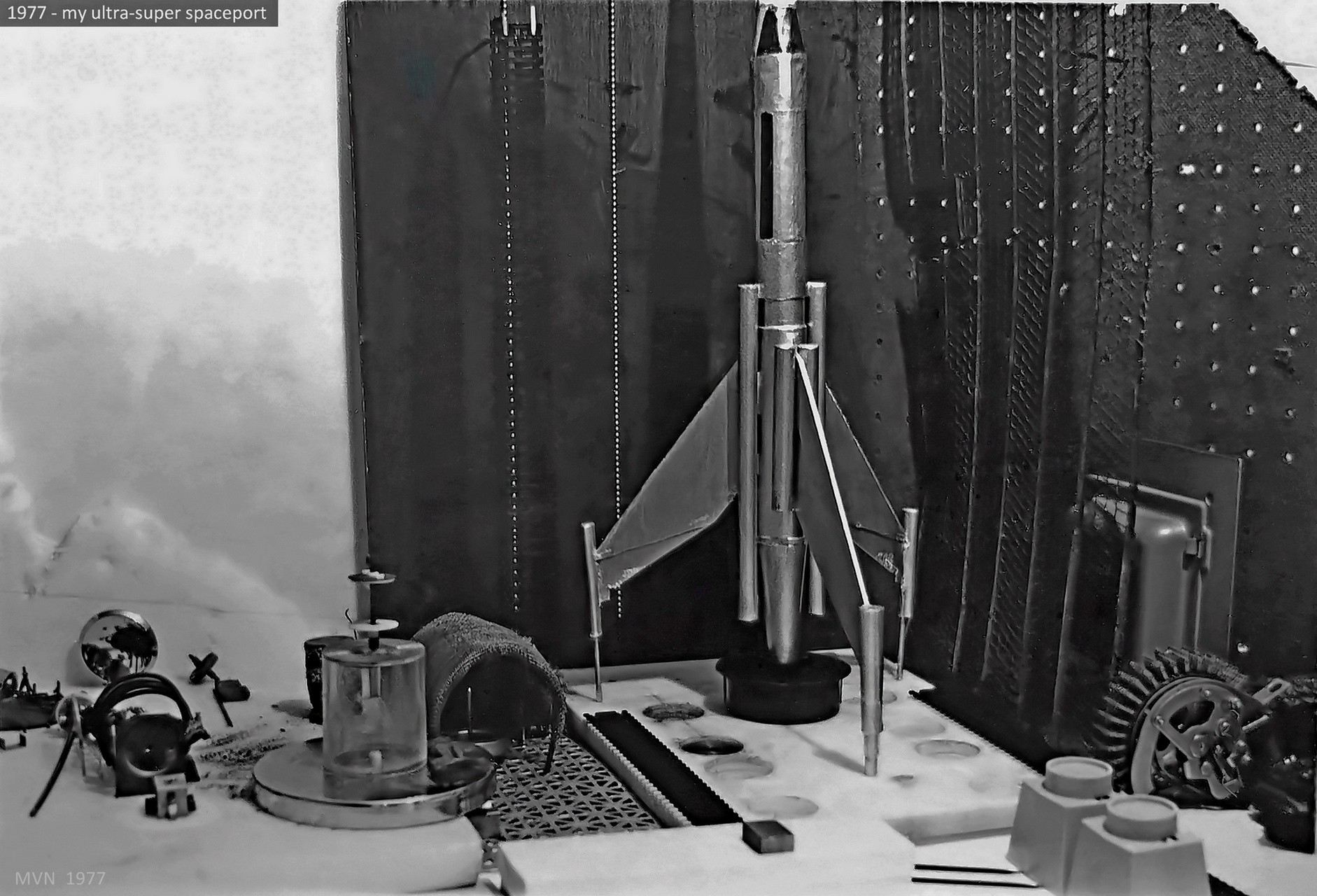 Past History - Amazing Rocket at Super Spaceport by max-